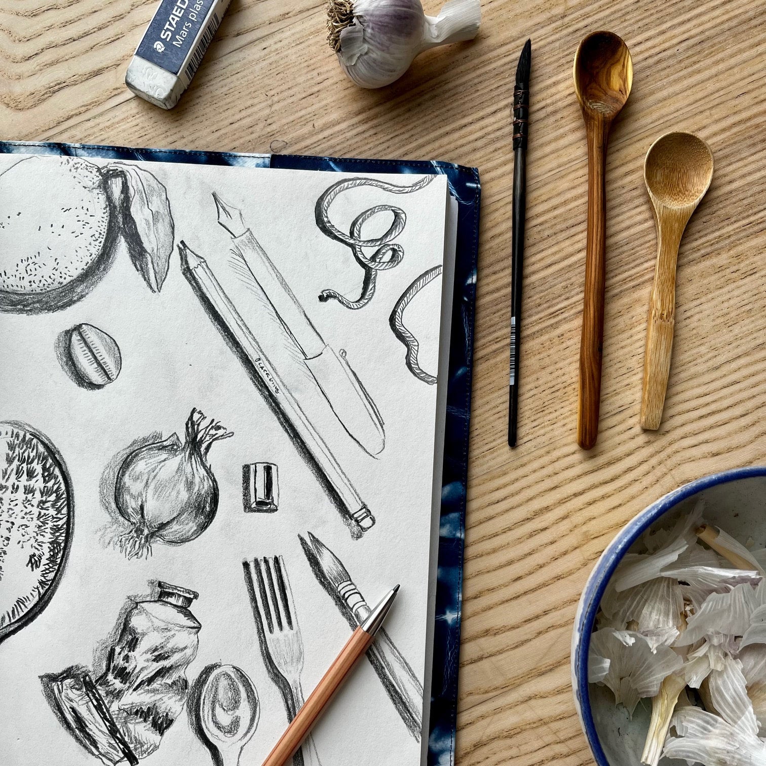 2 07 Drawing Basics Light And Shadow Tokki Art Supply